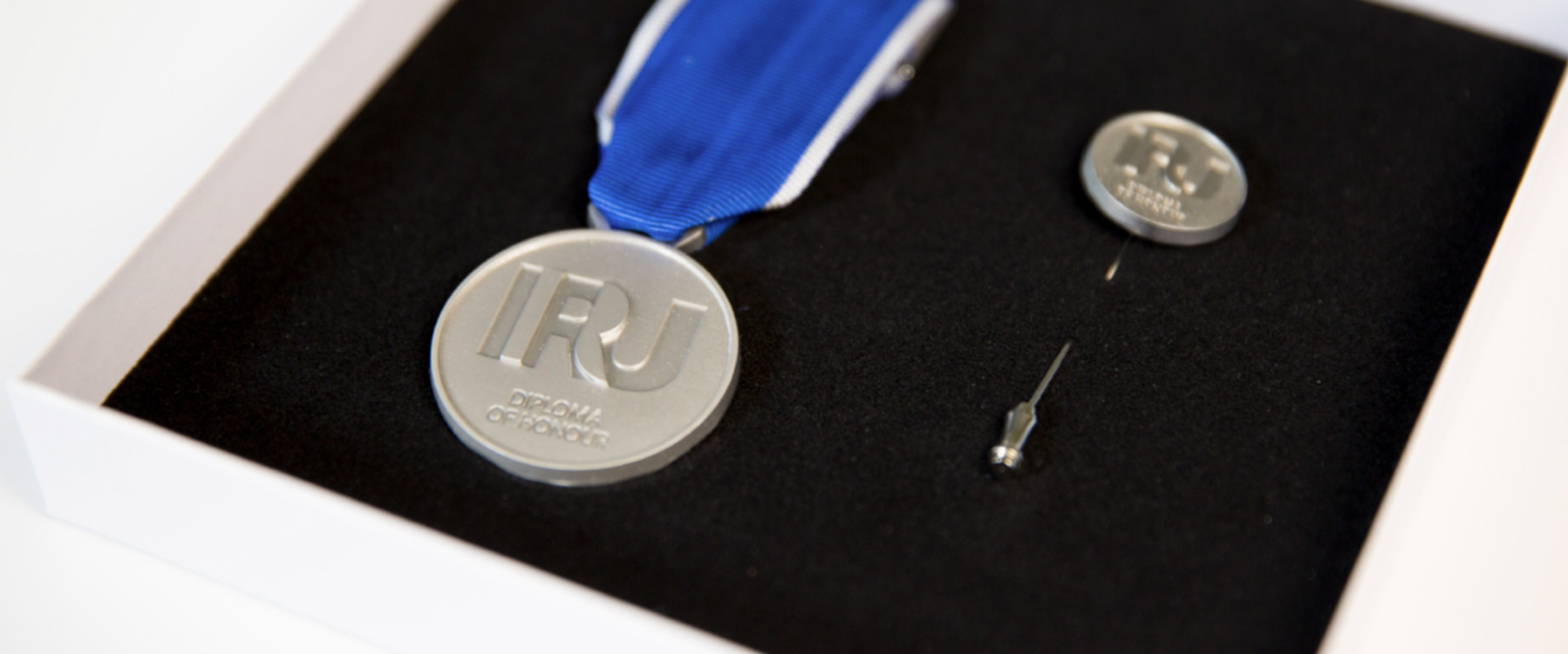 Speciaal voor chauffeurs: IRU Diploma of Honour 2023 | evofenedex